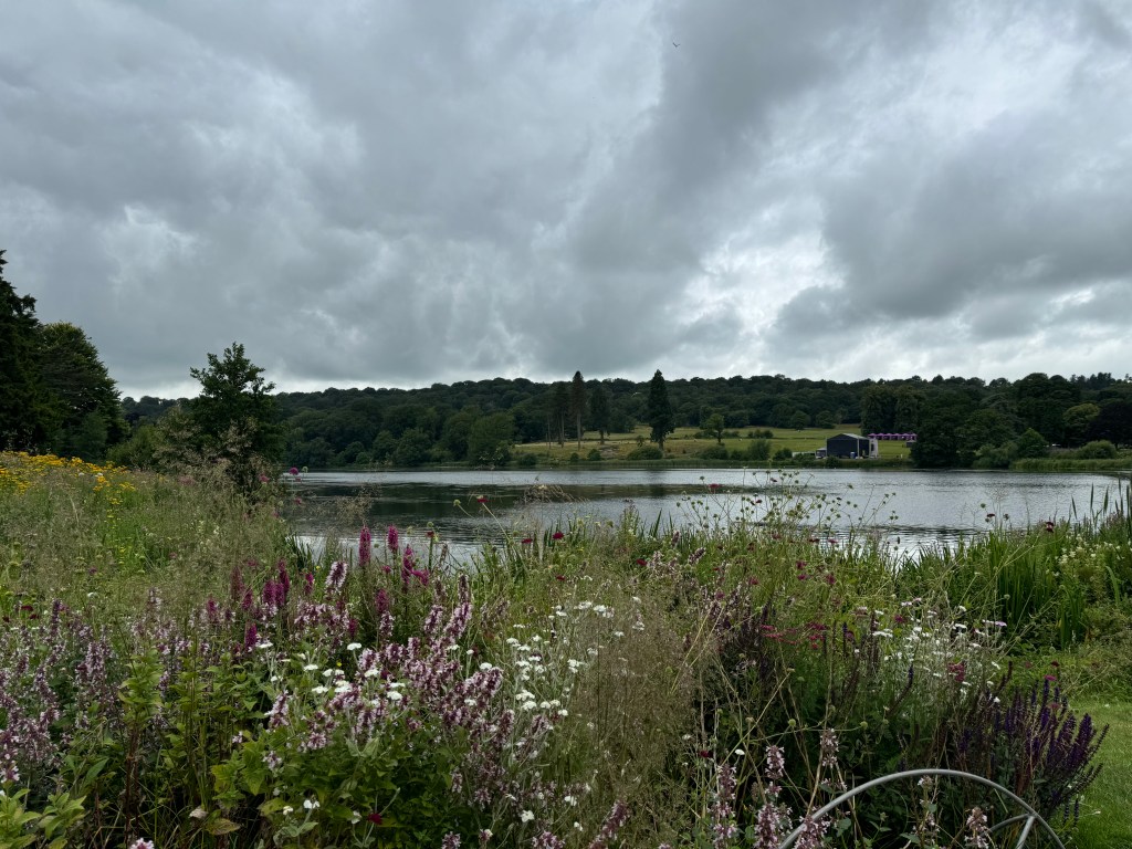 Trentham Gardens Visitor Guide – Rob on Holiday