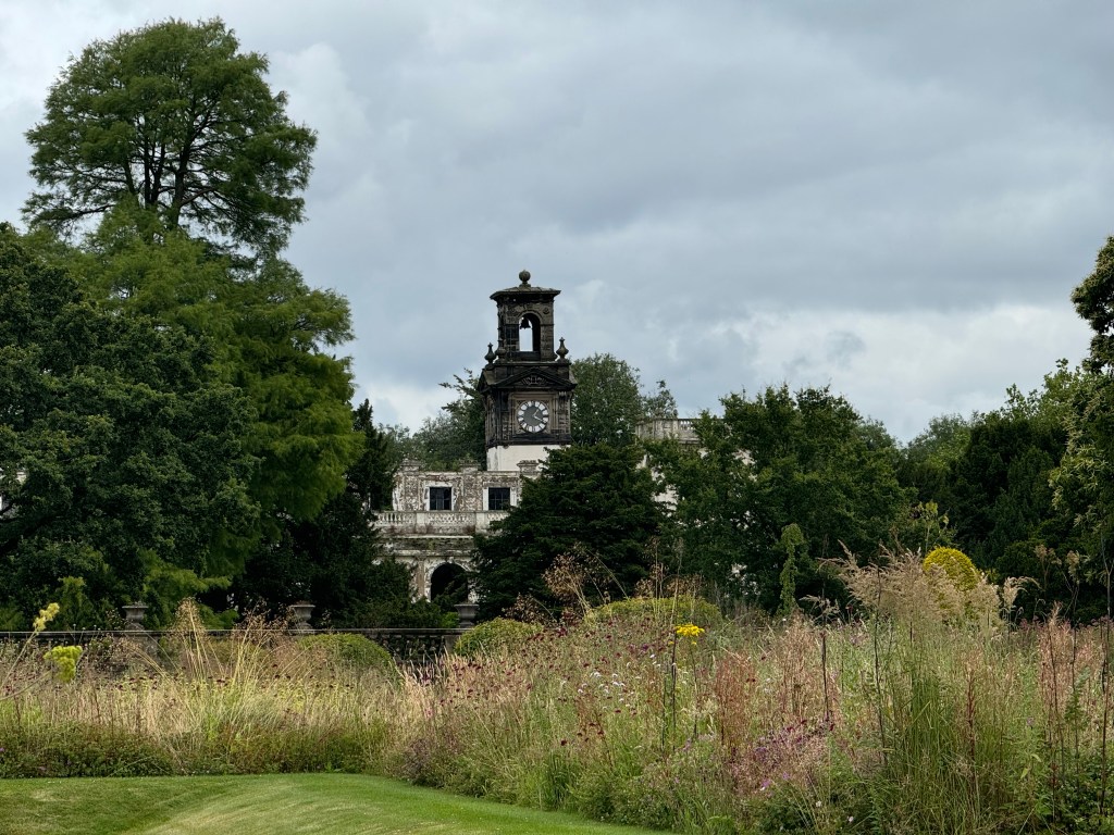 Trentham Gardens Visitor Guide – Rob on Holiday